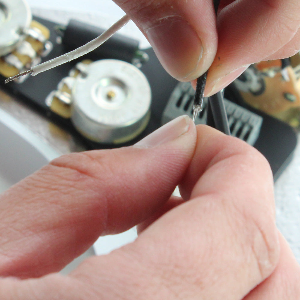 ObsidianWire | A guide to using solder-less connectors